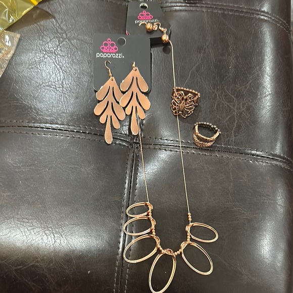 paparazzi | Jewelry | Paparazzi Rose Gold Jewelry Set | Poshmark